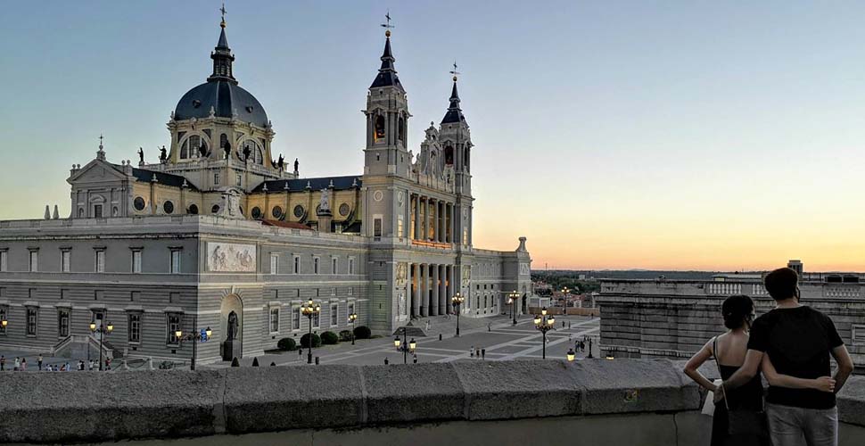 Visita guiada por el Madrid de los Orígenes - Guía de Turismo en Madrid Visita guiada por el Madrid de los Orígenes - Guía de Turismo en Madrid